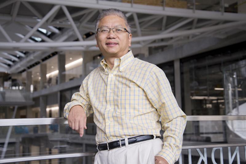 Prof. Alex Huang Receives IEEE PELS R. David Middlebrook Achievement ...