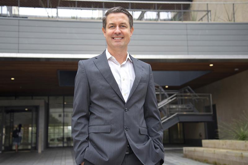 Faculty Directory | Texas ECE - Electrical & Computer Engineering at UT ...