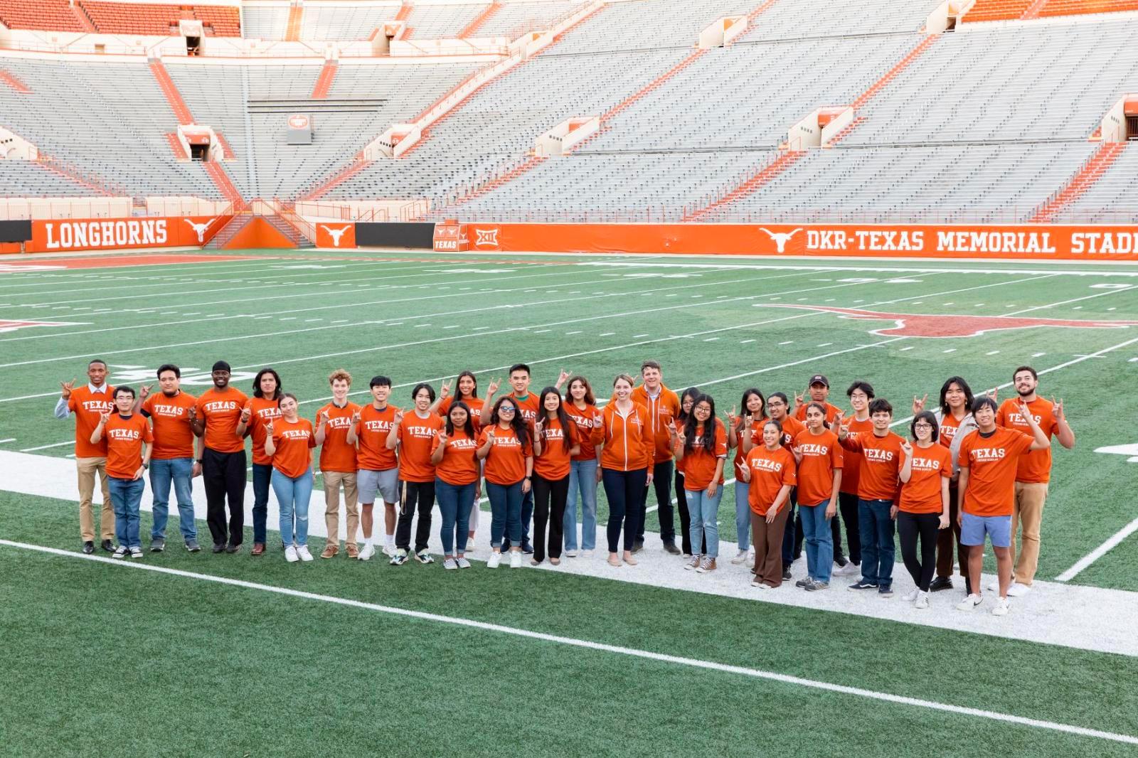 16 Texas ECE Students Named Inaugural Linford Scholars | Texas ECE ...