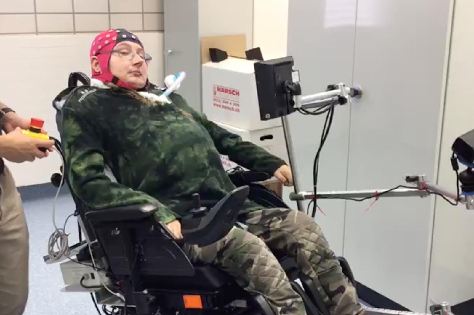 Brain-Powered Wheelchair Shows Real-World Promise | Texas ECE ...