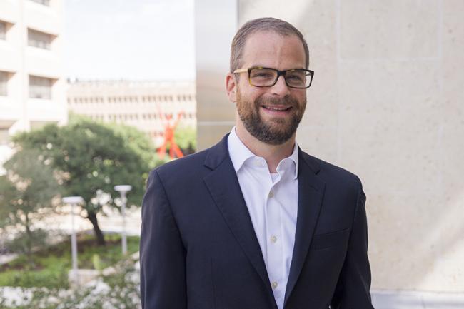 Faculty Directory | Texas ECE - Electrical & Computer Engineering at UT ...