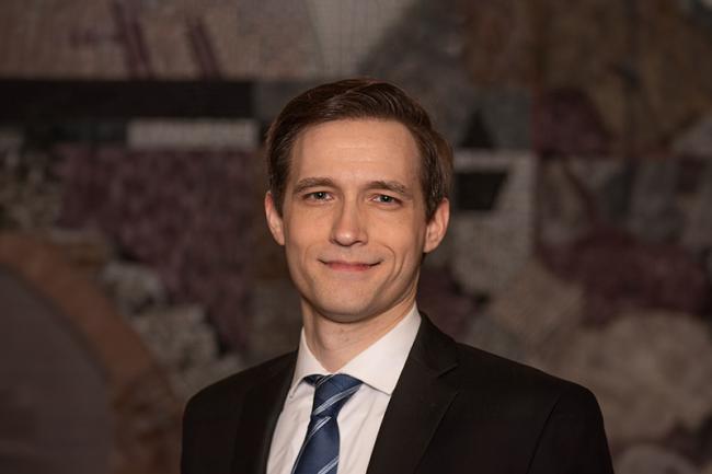 Faculty Directory | Texas ECE - Electrical & Computer Engineering at UT ...